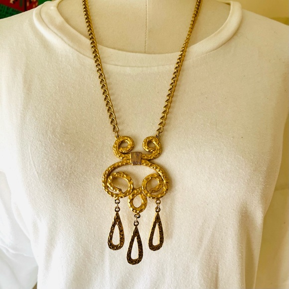 Lisner Jewelry | Jewelry | Lisner 96s Pendent Necklace | Poshmark